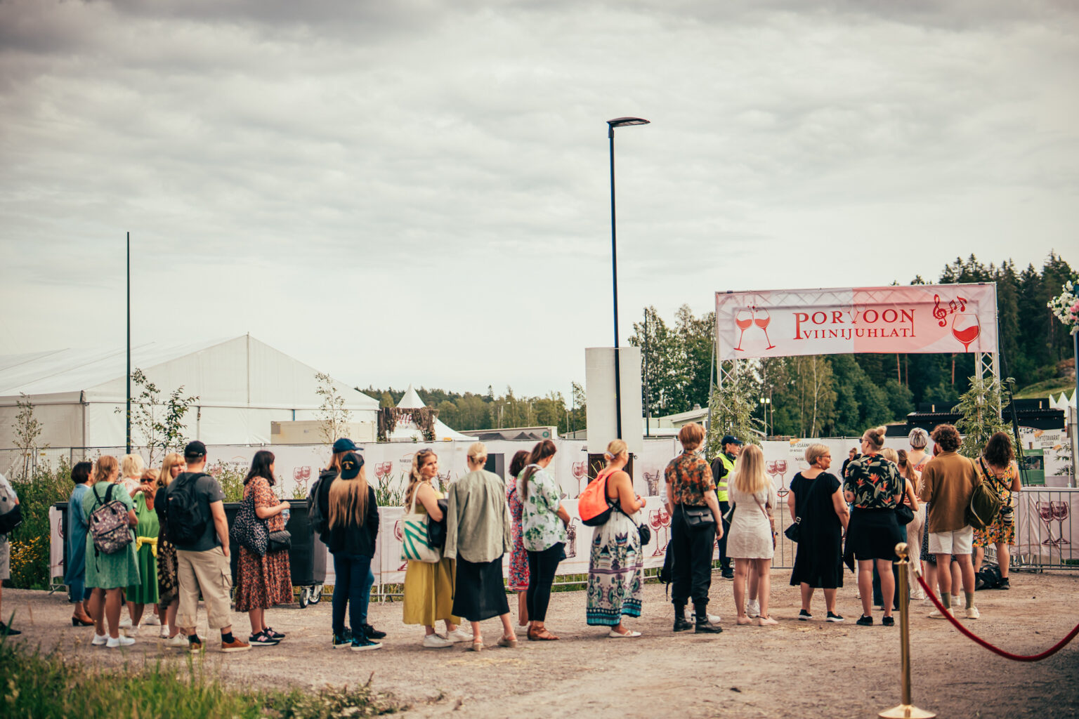 Perjantain liput loppuunmyyty! - Porvoon Viinijuhlat